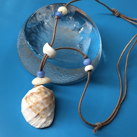 Hand Crafted | Jewelry | Hawaiian Puka Shell Handmade Necklace | Poshmark